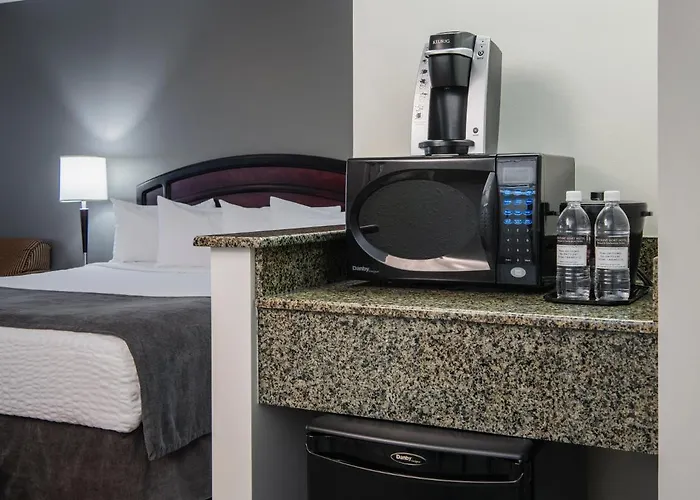 VISCOUNT GORT HOTEL, BANQUET & CONFERENCE CENTRE, WINNIPEG